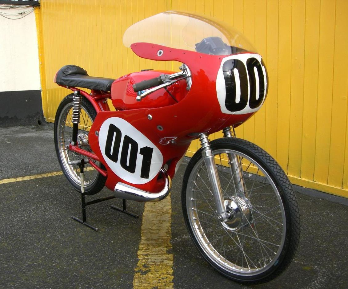 Fast is fast...: 1962 Benelli 50cc Isle of Man TT bike.