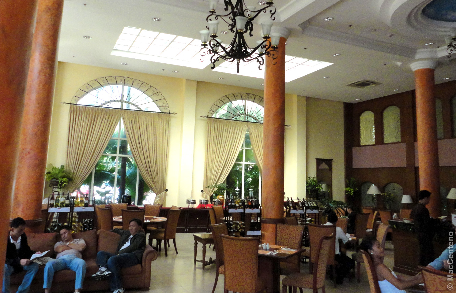 mac centeno: Hotel Stotsenberg