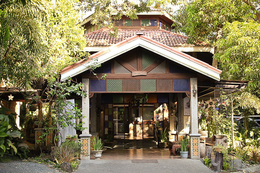 Asunta Rufino's Travels Thru Life...: BALAI ISABEL - A perfect hideaway