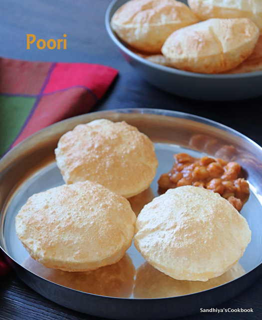 Sandhiya's Cookbook: Poori | How to make Puffed Poori