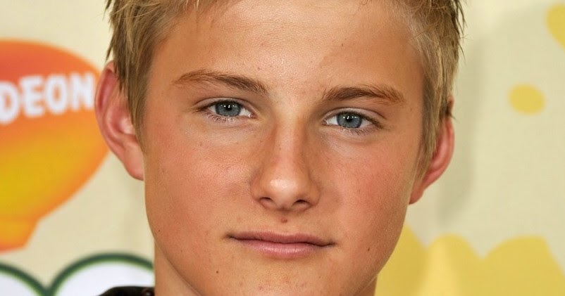 BoyRoyRose: ALEXANDER LUDWIG