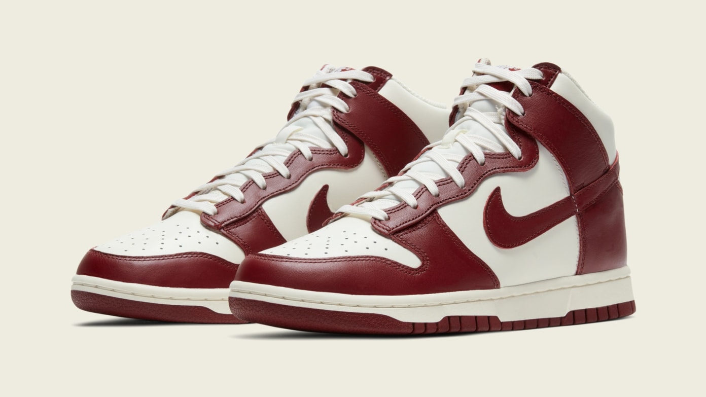 Swag Craze: First Look: Nike Women's Dunk High - 'Team Red'