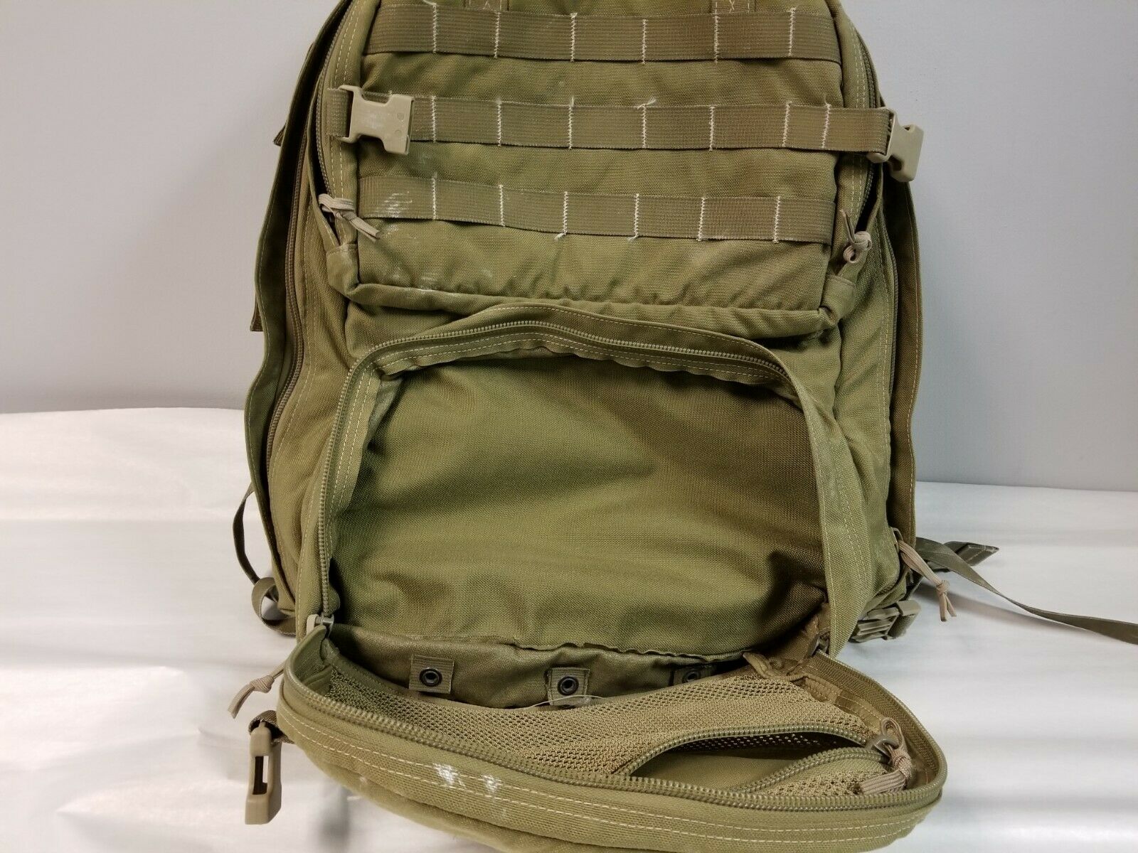 Webbingbabel: London Bridge Large Jumpable Medical Backpack LBT-1562A