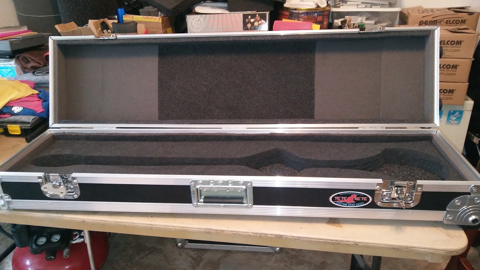 Case Customized with wheels for SENDEL BABY BASS