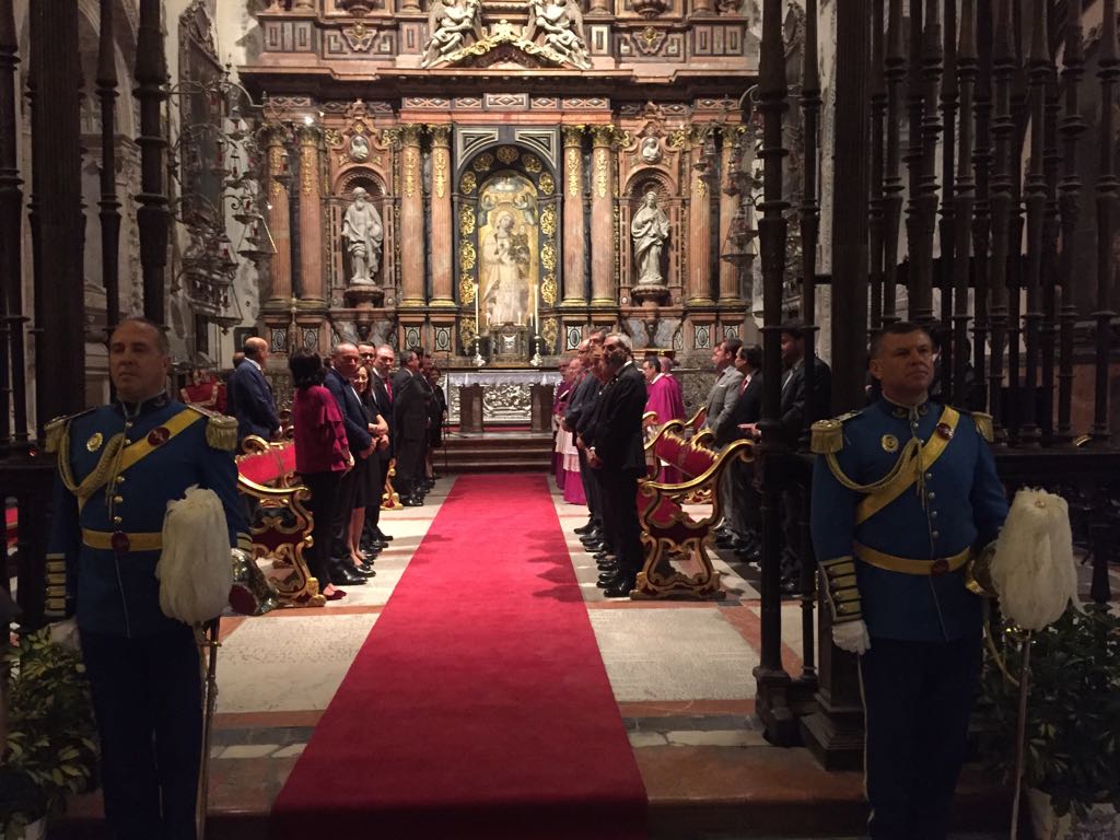 Gelán Noticias: Se celebró en la Catedral de Sevilla el tradicional Día ...