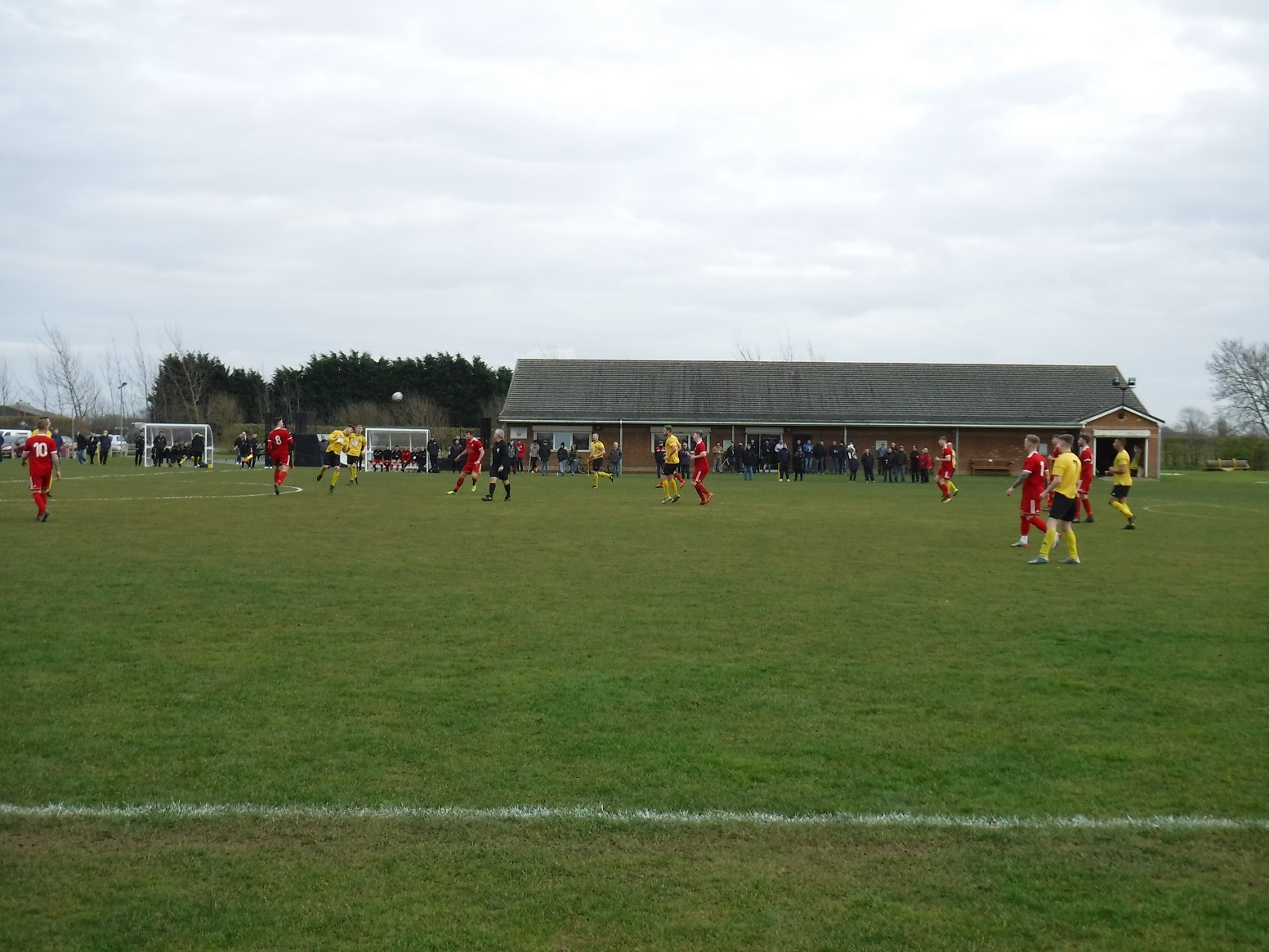 Crowle Colts v Dinnington Town