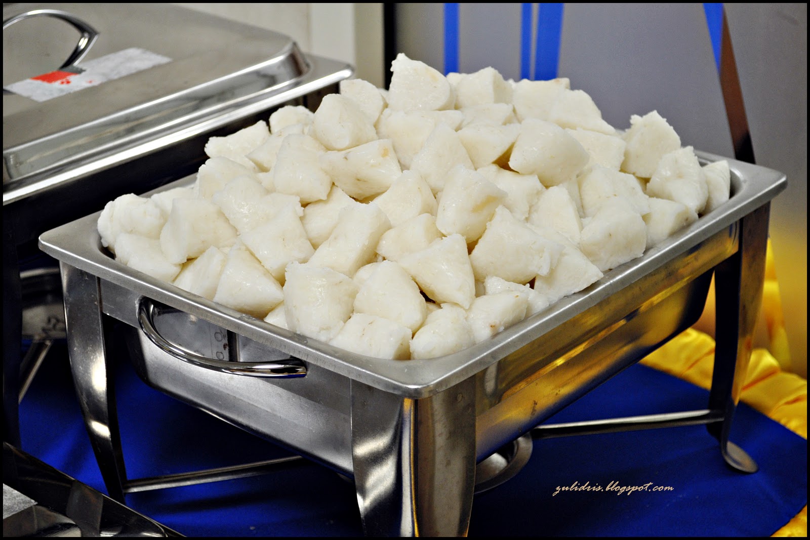 Tinjau Tinjau: Jamuan Hari Raya