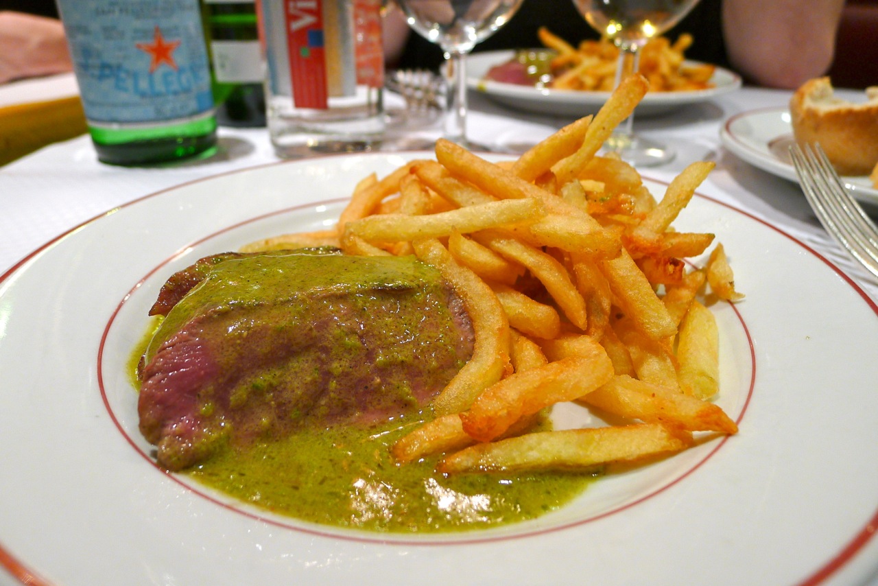 HUNGRY HOSS: Le Relais de l’Entrecôte - Paris