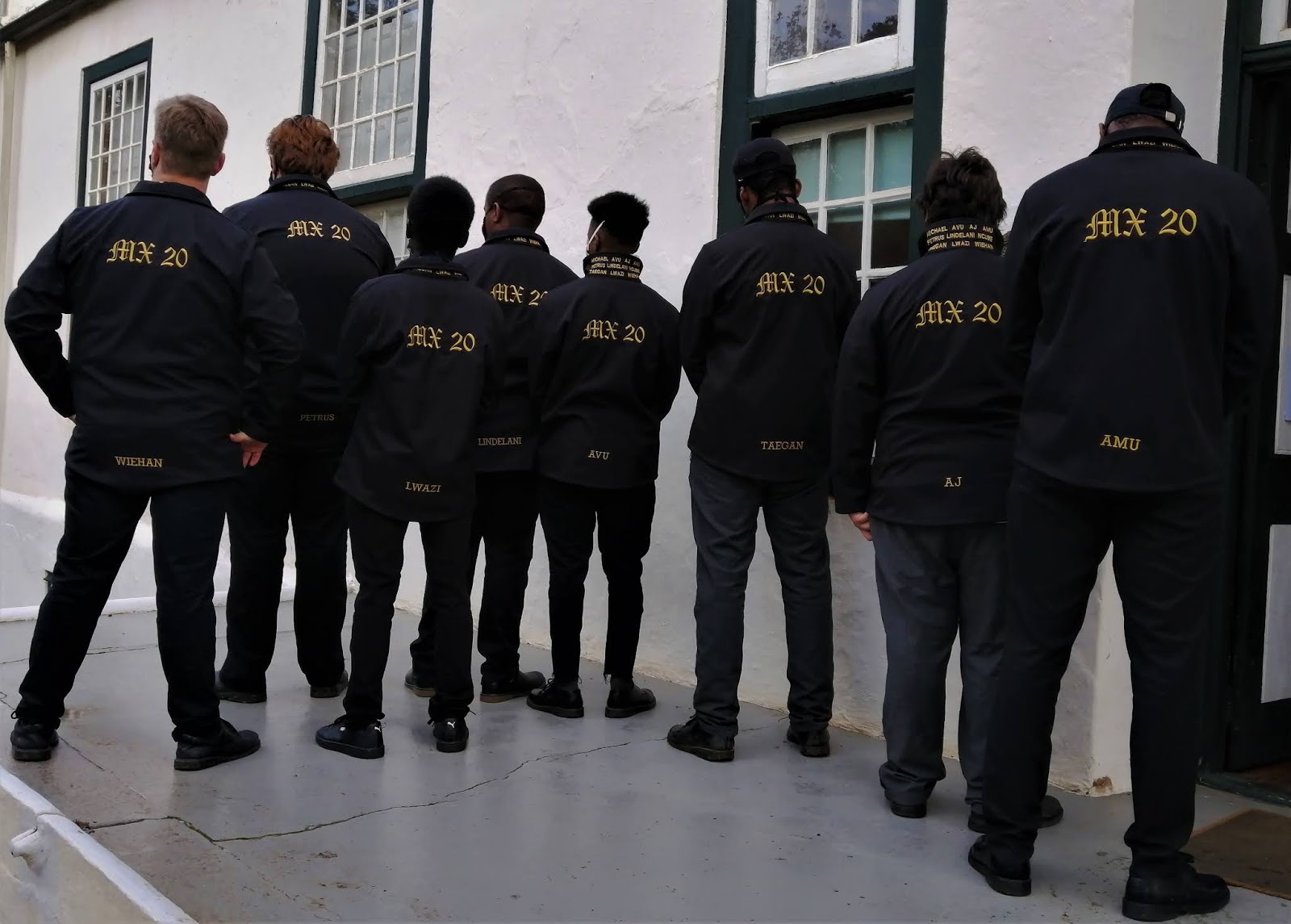 Olyfkrans College: Grade 12 Learners receive flashy jackets!