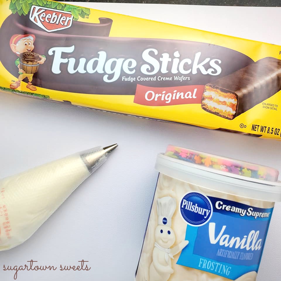 Sugartown Sweets: Football Fudge Sticks