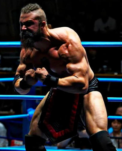 Beefcakes of Wrestling: Flexing With Odinson