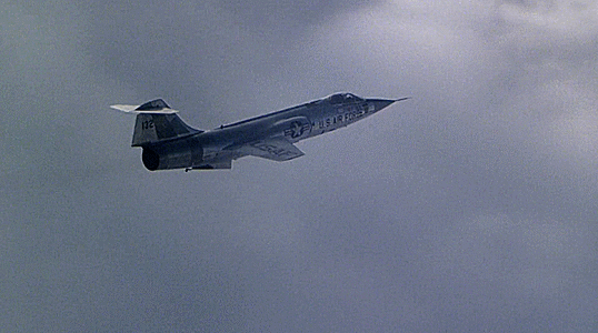 daily timewaster: F-104 Starfighter in flight