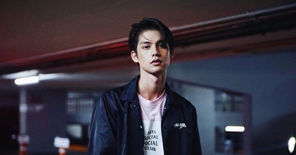 Bright Vachirawit Chivaaree