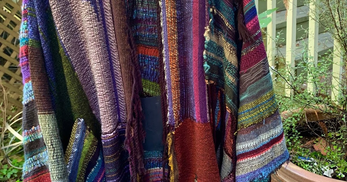 CENTERING WITH FIBER: My Autumn 20019 Saori coat and other students ...