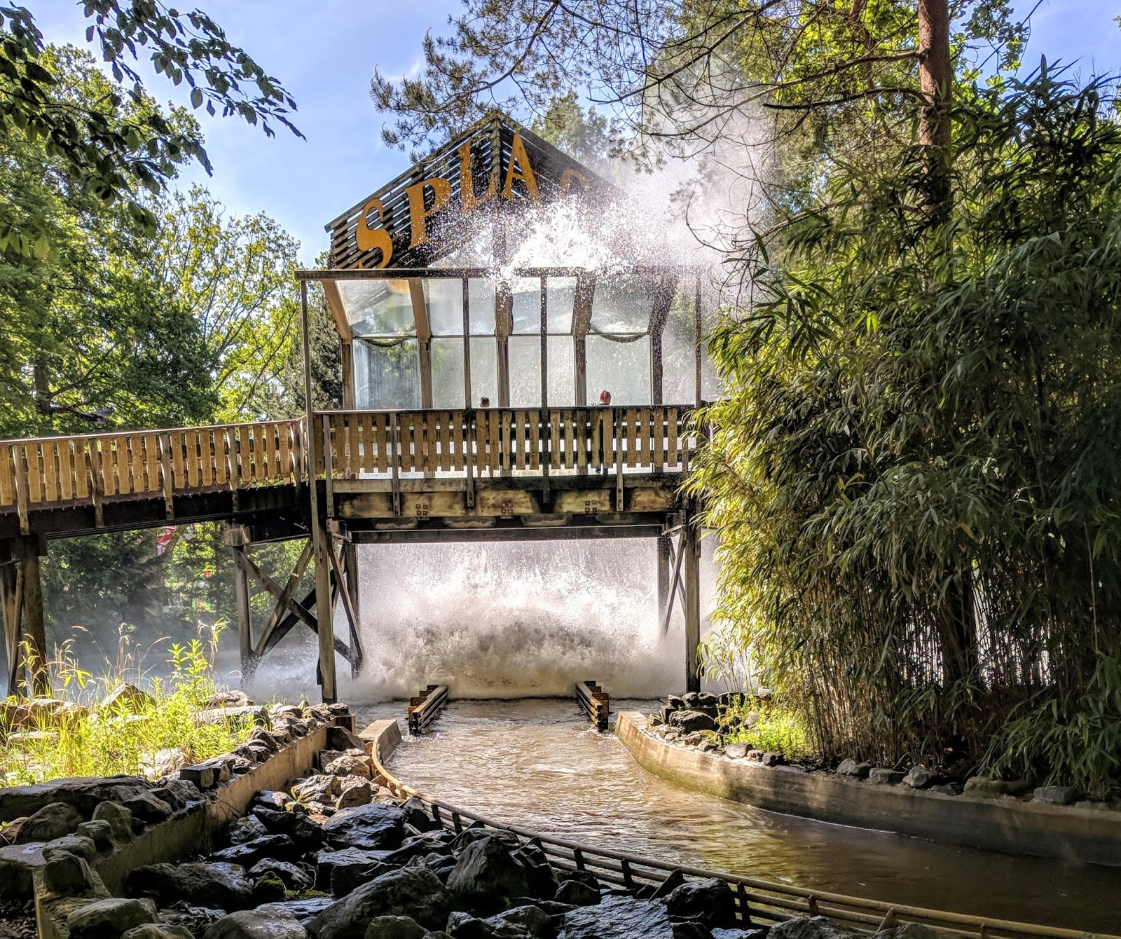 The Ultimate Guide to Staying at Duinrell with Eurocamp | North East ...