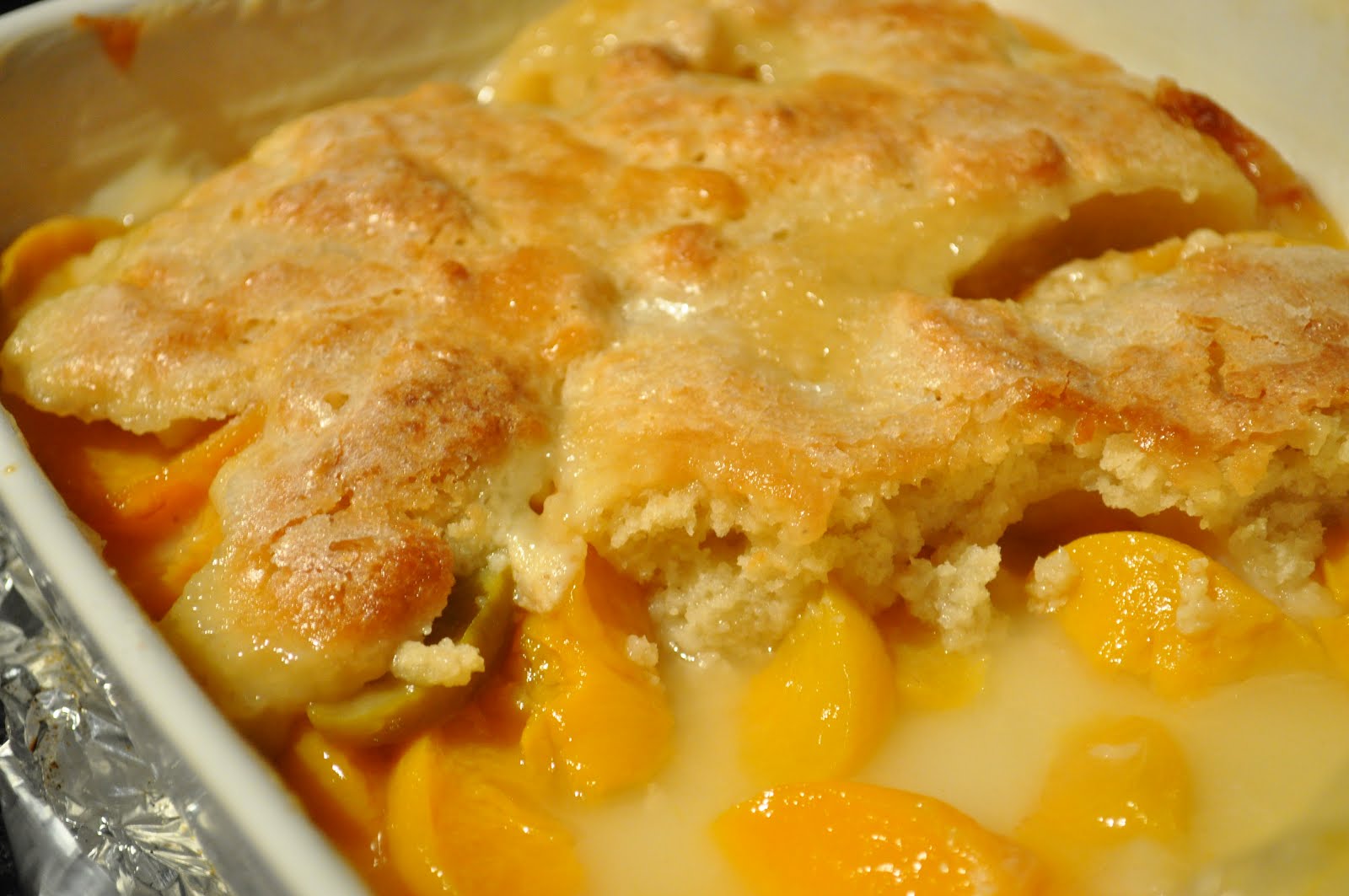 Busy Eating: Mom's Peach Pudding