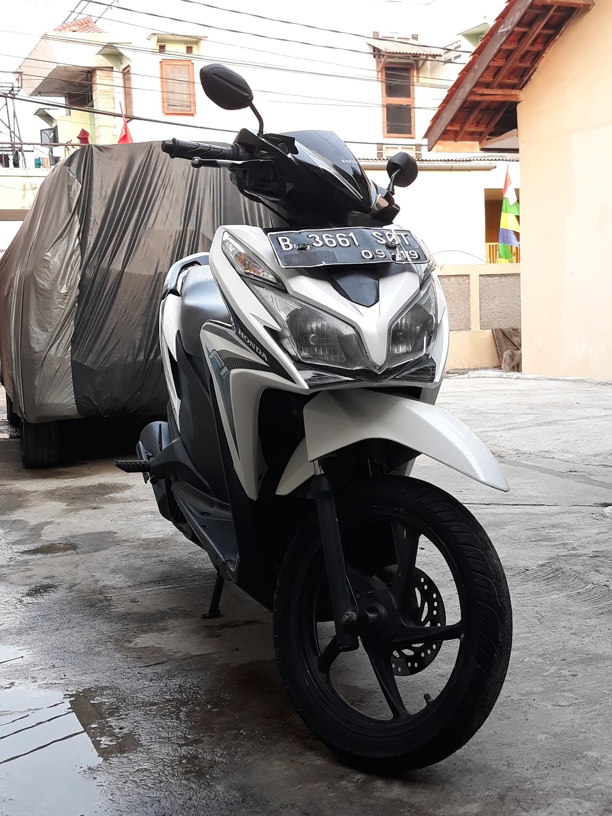 Honda VARIO TECHNO 125 CBS ESP 2014 - JAKARTA Mokas