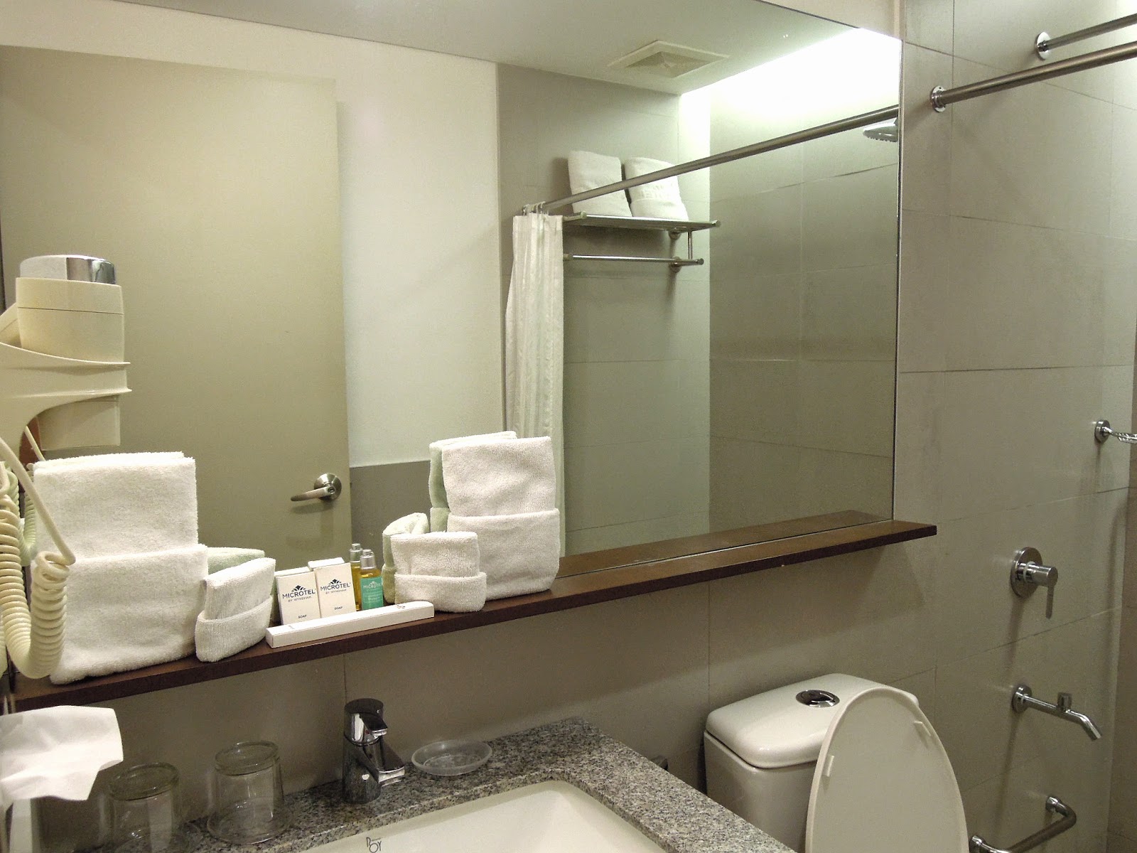 The first Green Hotel in Libis: Microtel Acropolis - Budget Biyahera