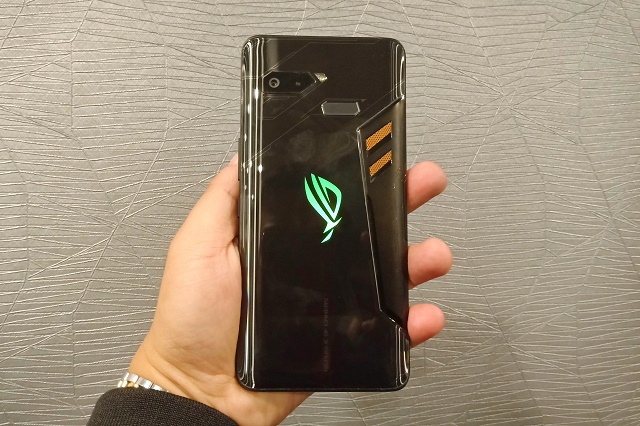 ASUS ROG Phone Philippines: Live Unit Shots, Price, Specs, Availability