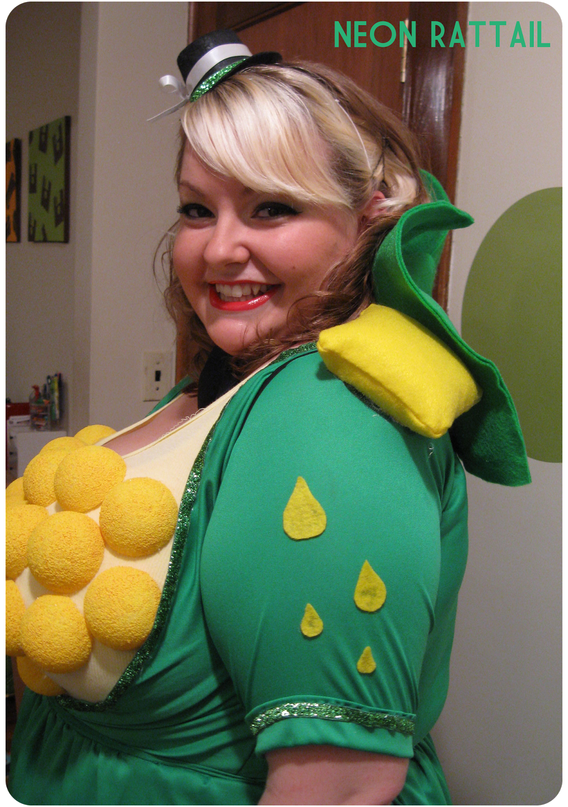 DIY (Dancing) Corn on the Cob Costume | Neon Rattail