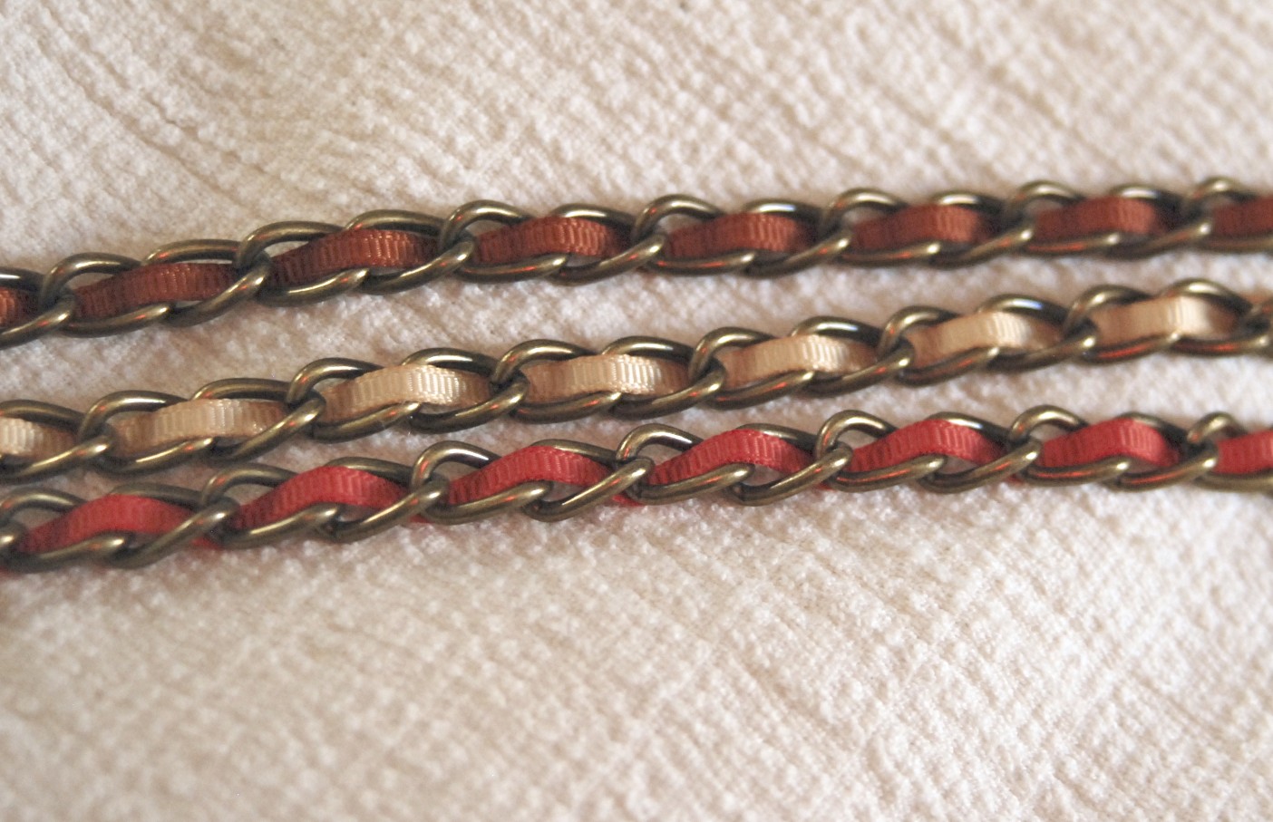Nomadic D.: diy jewelry frame