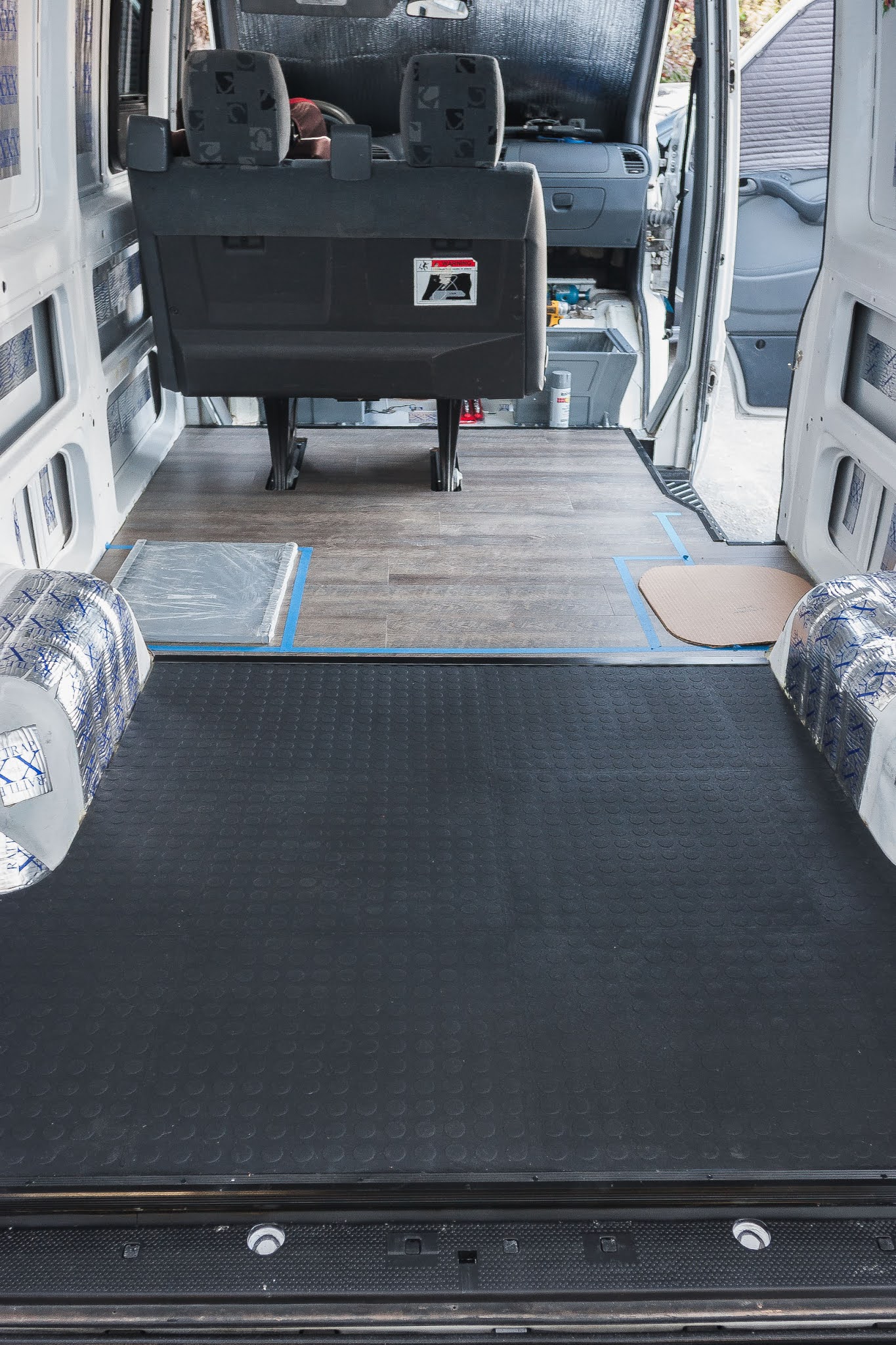 Sprinter van: Flooring