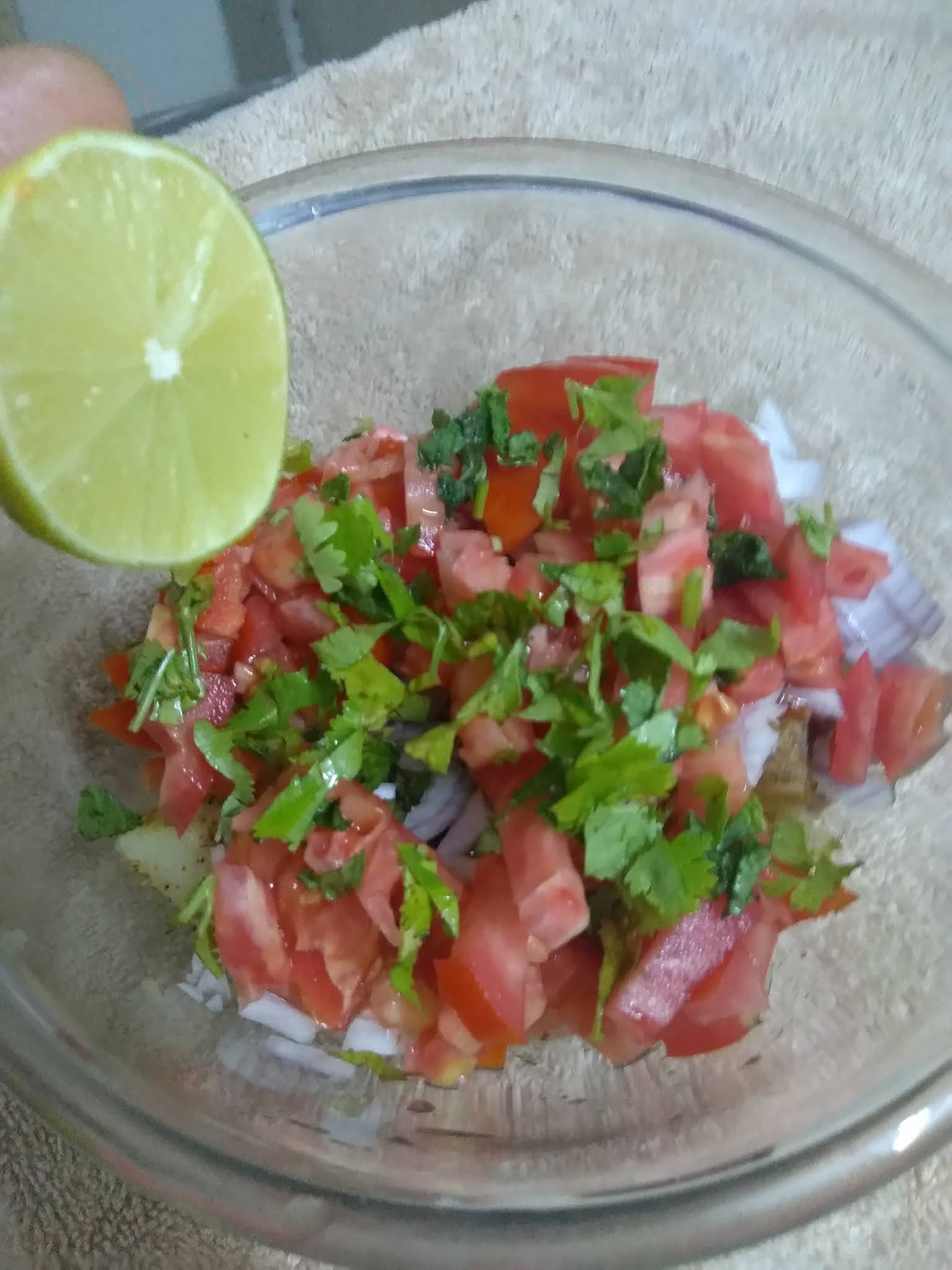 ARTS, CRAFTS, COOKING: ALOO CHAT/POTATO CHAT RECIPE