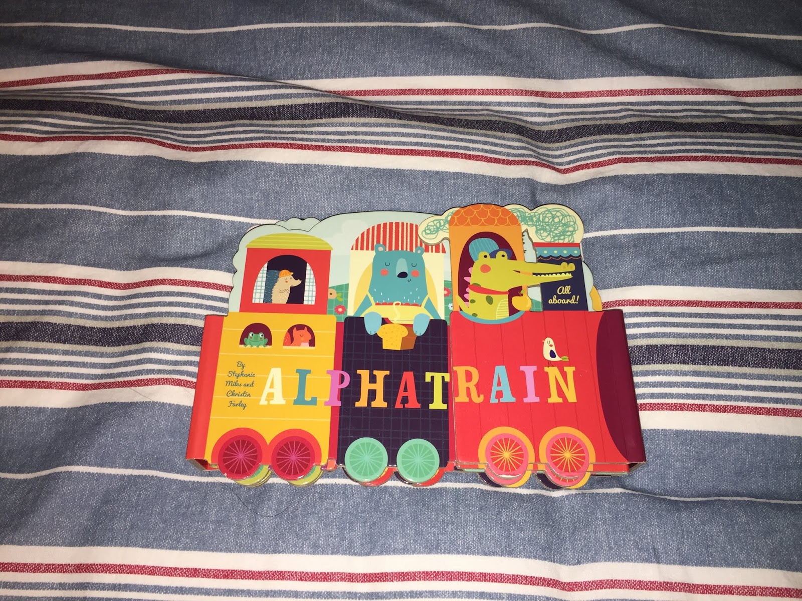 The importance of reading to babies (And suitable stories for infants)