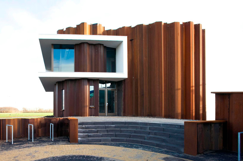 Trendciero: Level Z Youth Center by MTB Architecten