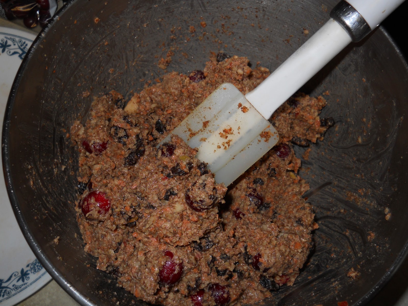 Kathy's Kitchen, Health, and Nutrition: Raw Cranberry-Raisin Scones