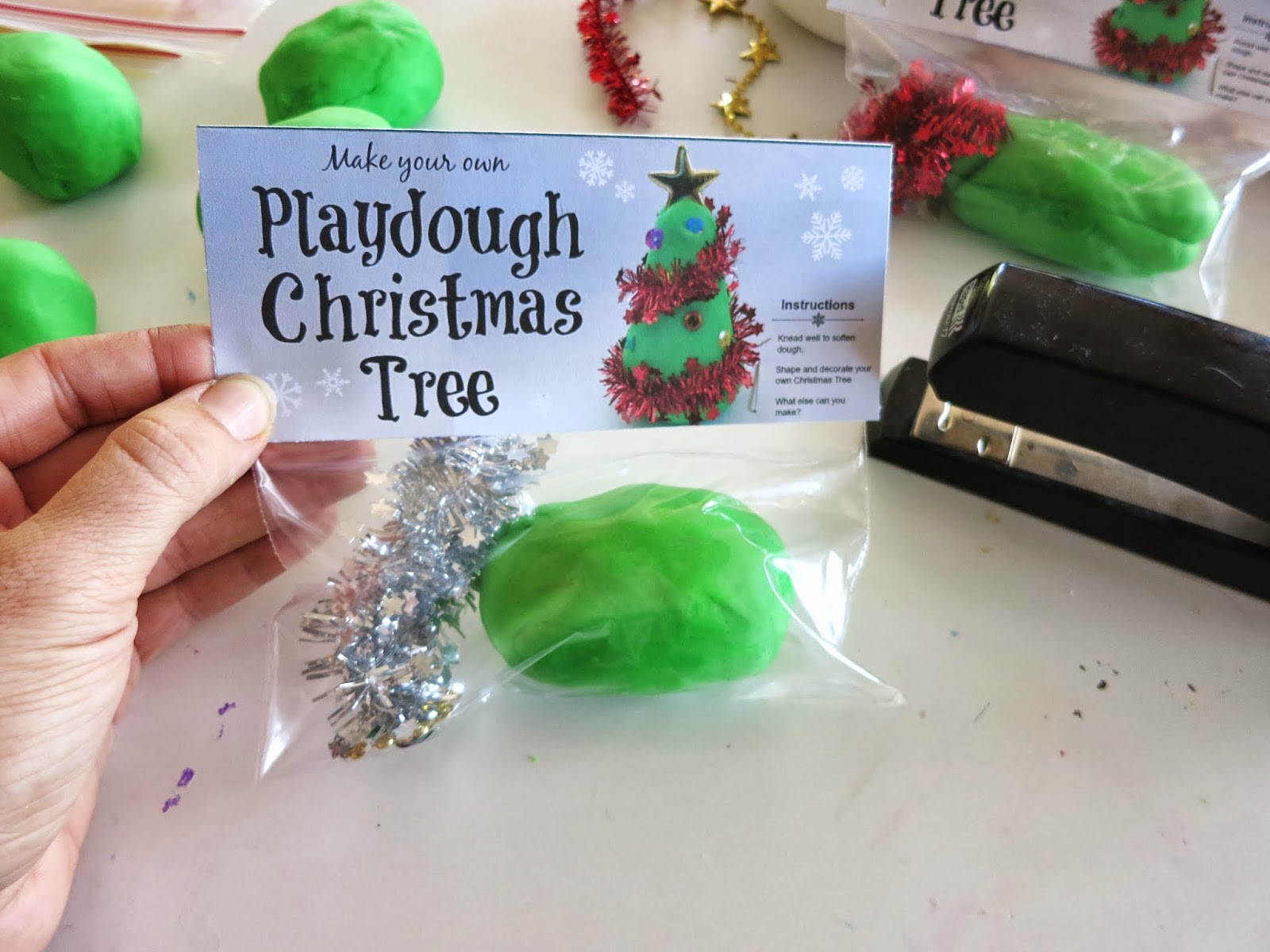 Learn with Play at Home: DIY Chistmas Tree Playdough Gift Bags with ...