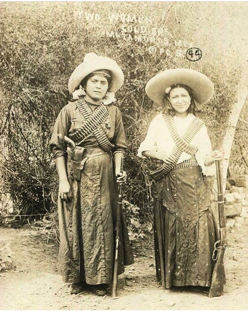 La Adelita, la mujer del corrido, Fotografías de Soldaderas y Mujeres en la Revolución Mexicana