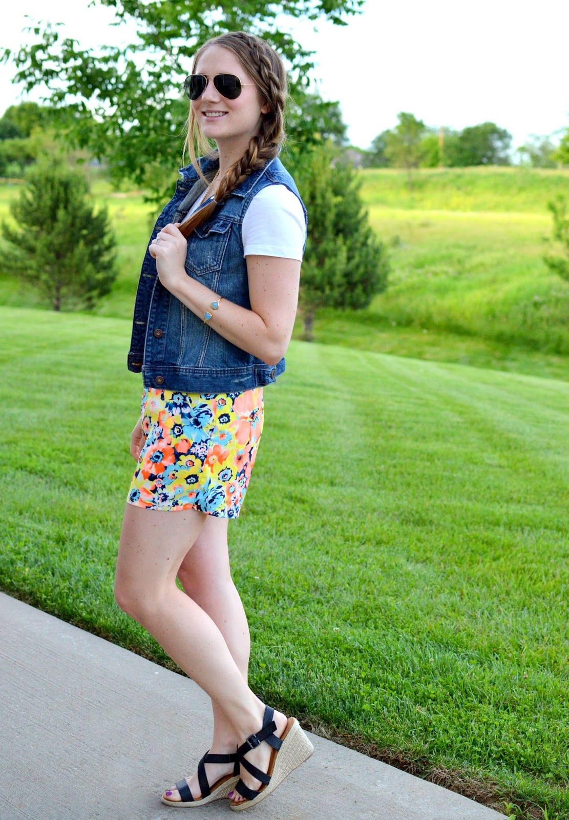 A Memory Of Us: denim vest with floral shorts | A Kansas City Fashion Blog