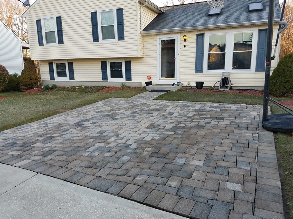 Custom Stoneworks & Design Inc.: Existing Paver Driveway we made BIGGER