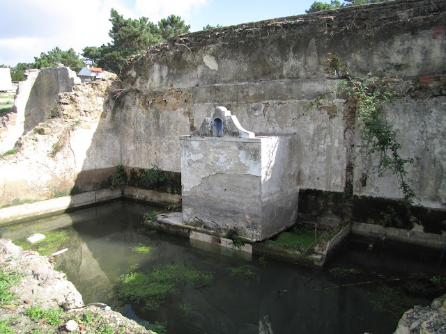 Histórias da História da Charneca de Caparica: NUMA TERRA ÁRIDA E SECA ...