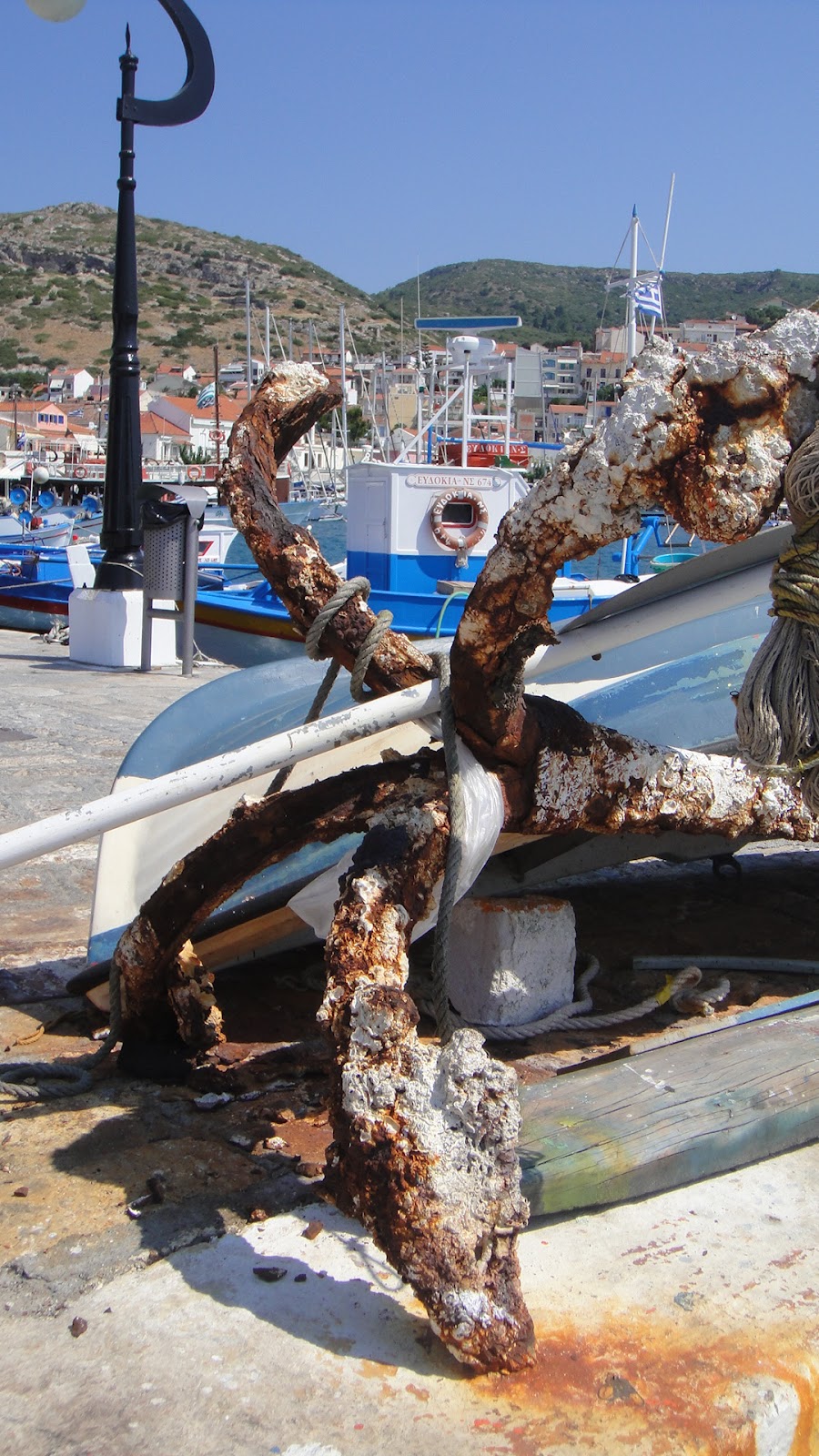 Ταξιδεύοντας στα σύννεφα..: ΠΥΘΑΓΟΡΕΙΟ ΚΑΙ ΚΟΚΚΑΡΙ ΣΑΜΟΣ