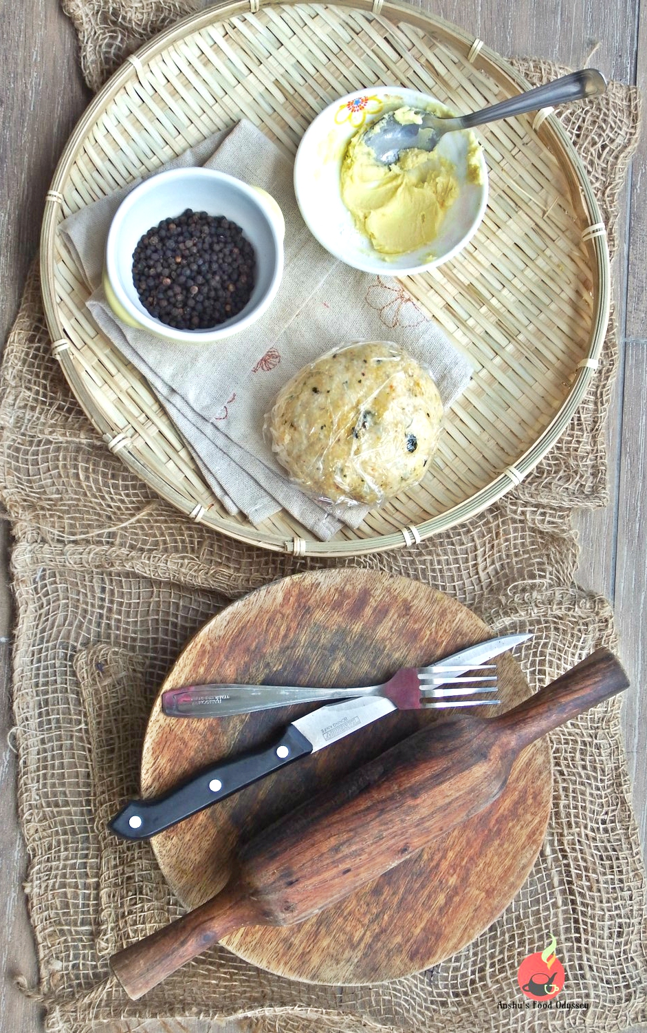 Tikoni Methi Mathri | Methi Nimki | Fenugreek flavored Indian Fried ...