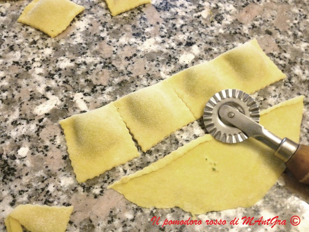 Il Pomodoro Rosso di MAntGra: Ravioli con mele, mascarpone e speck in ...