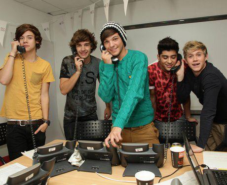 One Direction Girls ♥: One Direction en Capital FM :)