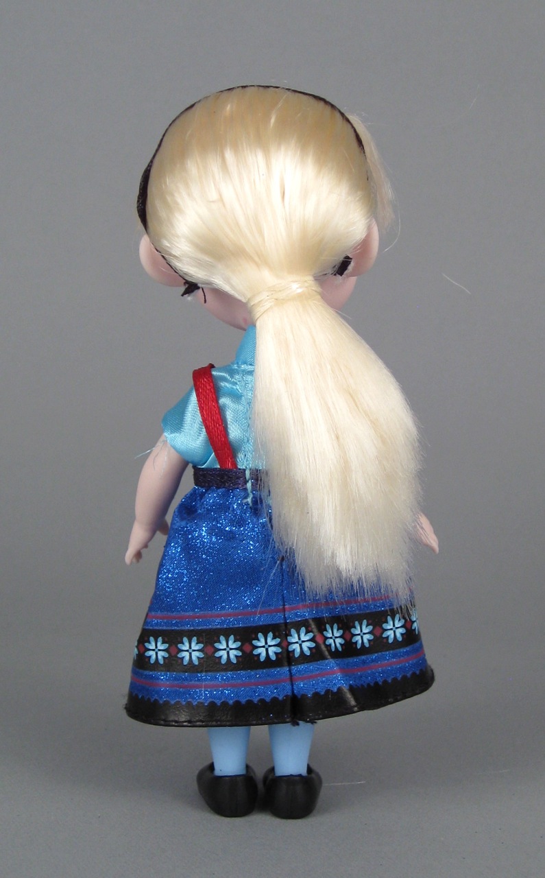 The Animators' Mini Elsa Playset from The Disney Store | The Toy Box ...