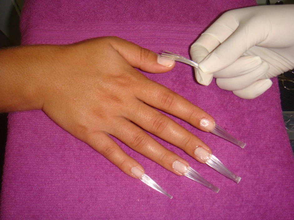 Cuti cuti unhas & esmaltes: Unhas postiças