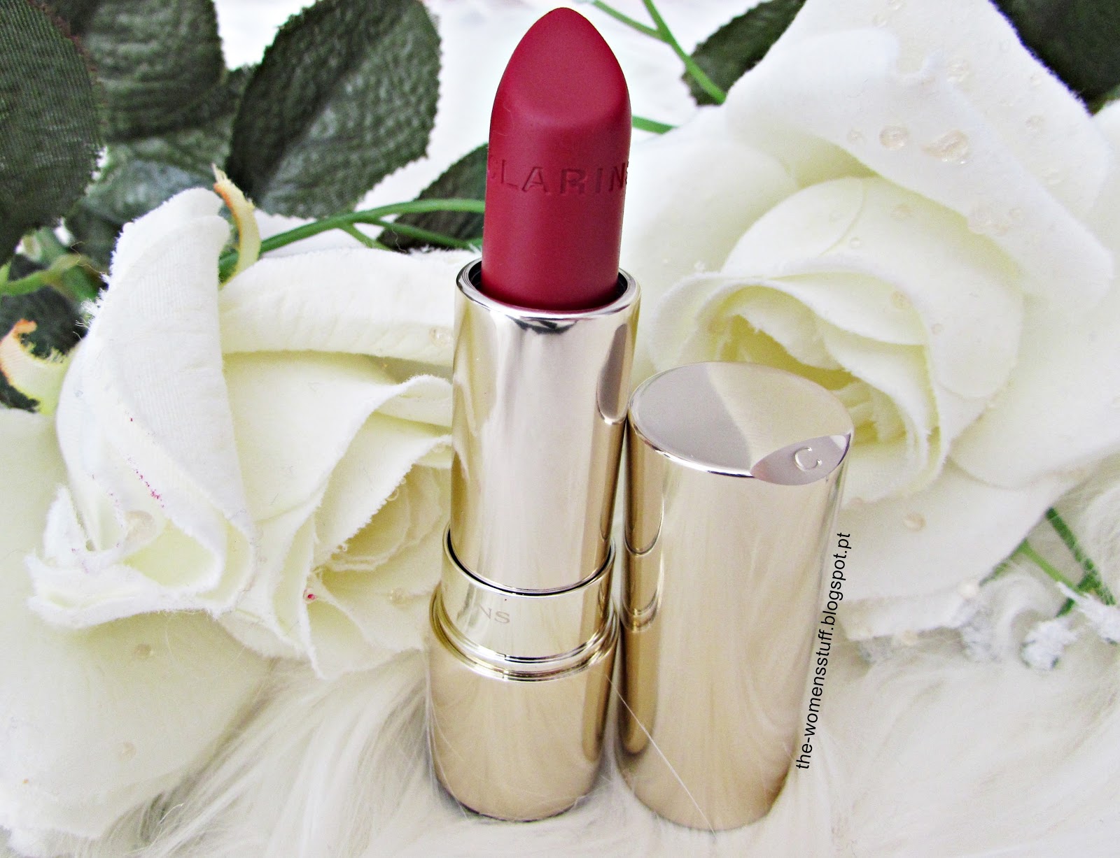 Review: Joli Rouge Velvet 754V - DEEP RED
