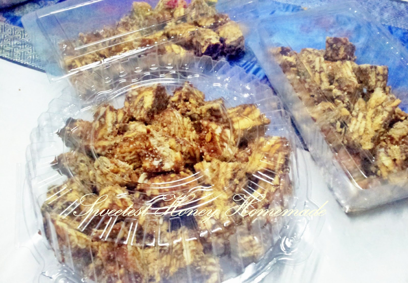 ♥ Sweetest HONEY Homemade ♥: " Biskut Batik