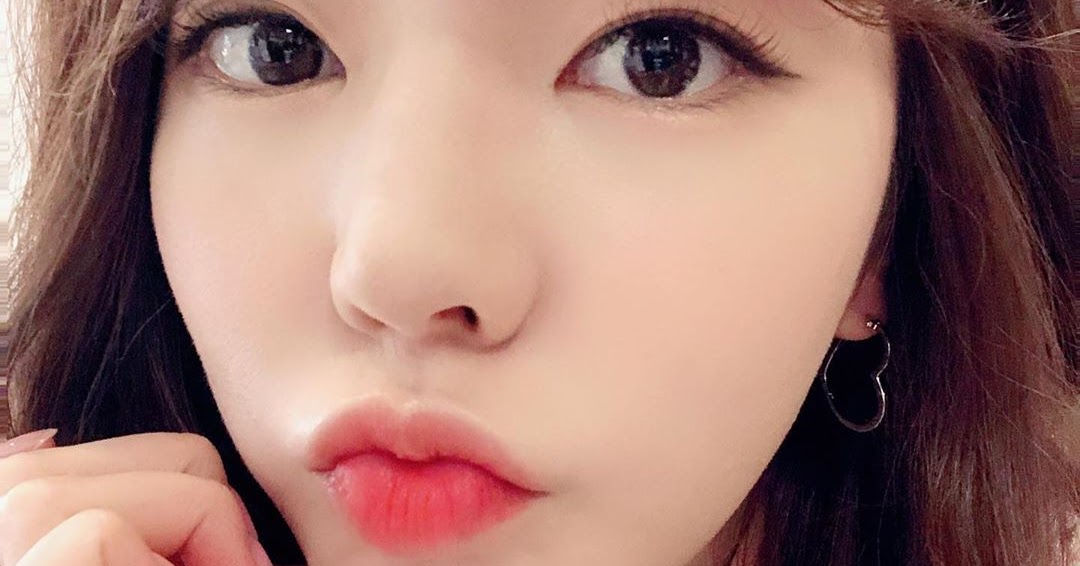 SNSD Sunny cheers fans with her adorable selfies - Wonderful Generation