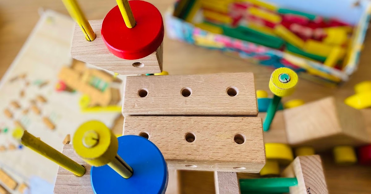 60 Seconds Toy Review: Matador Construction Set, by Matador