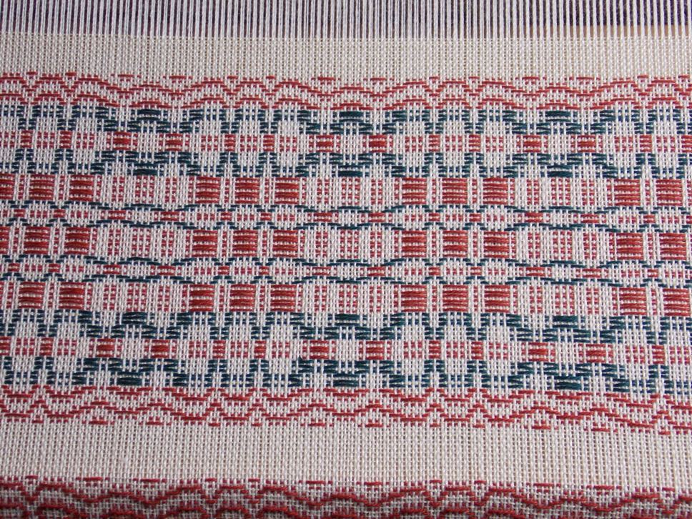 WEAVING FOR FUN: Weaver Rose and two colors