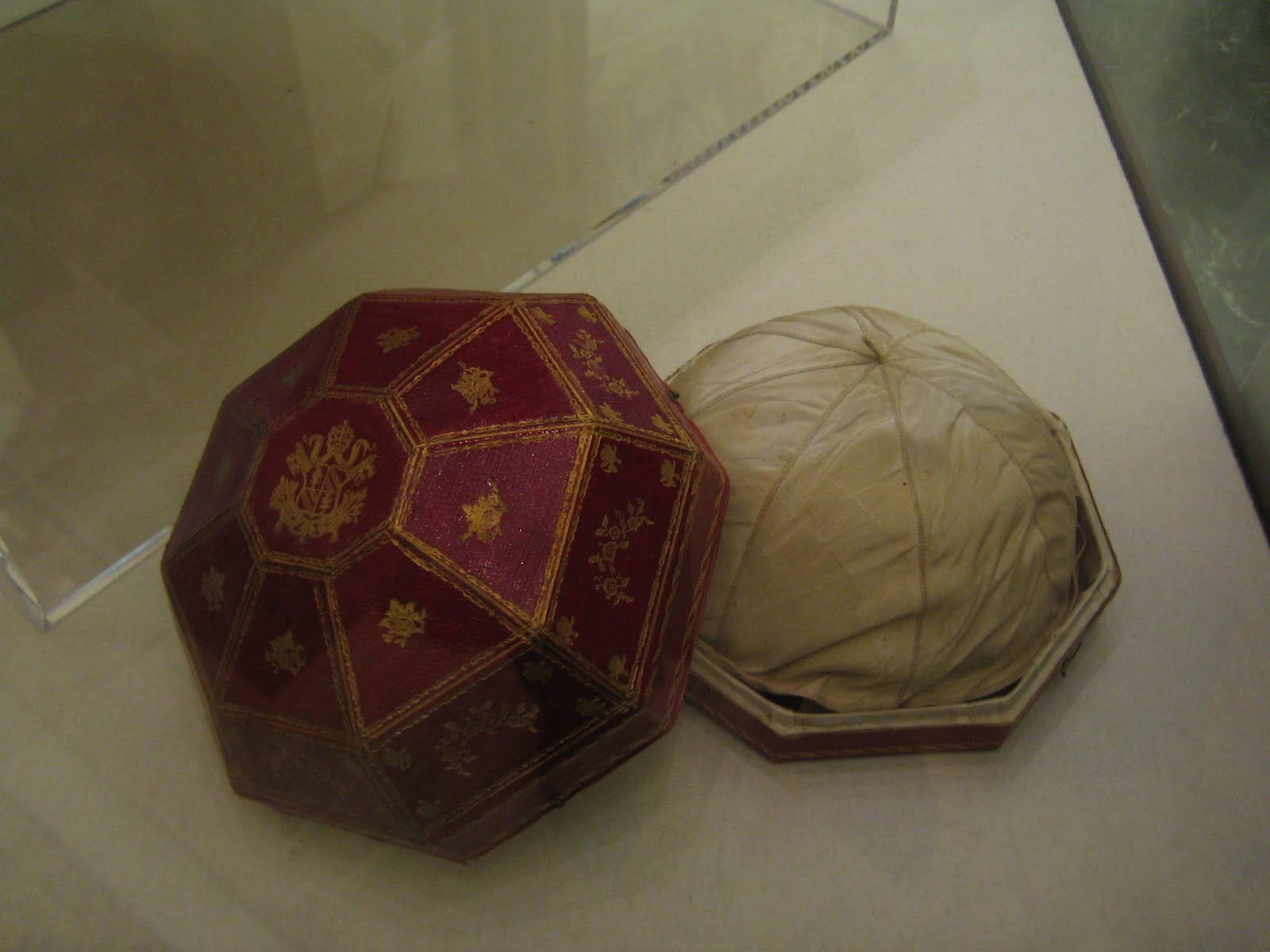 The Philippi Collection: The Pope's Pileolus