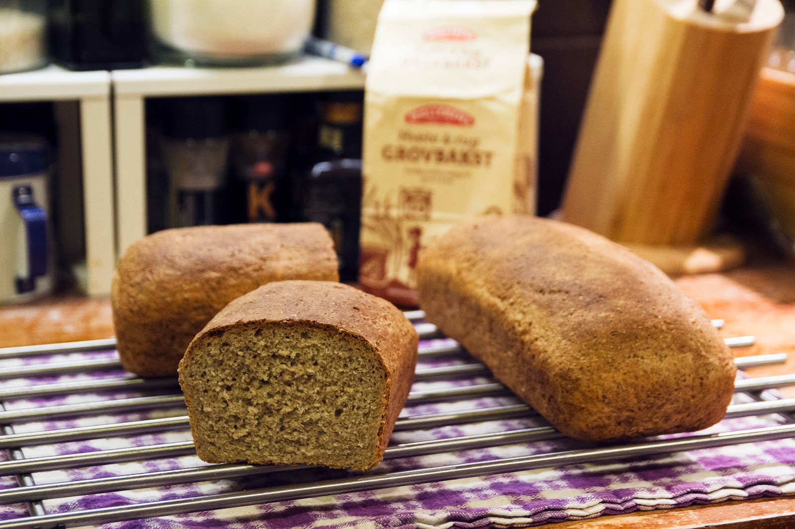 International food blog: INTERNATIONAL: Bread of the Week 32: Norwegian ...