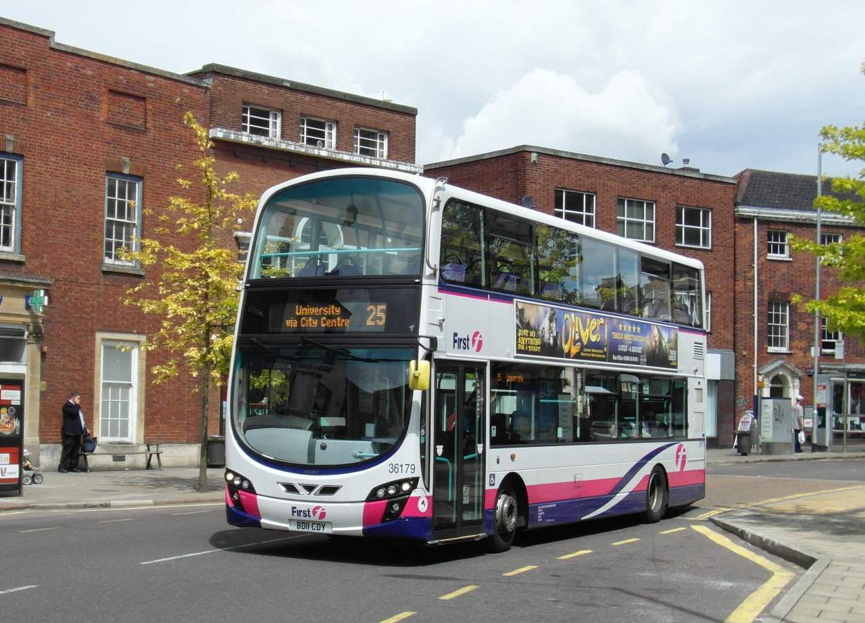 Southern England Bus Scene: Norfolk Bus Scene 5A - First in Norwich