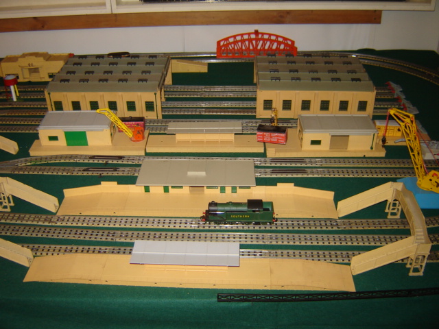 dublo aust: Ken B's layout with John I's help